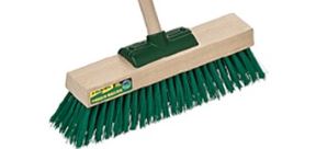 Garden Master Broom